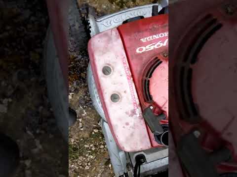 CARB IS LEAKING ON THE HR1950 HONDA PETROL ENGINE