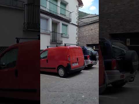 My three days getaway and hike trip to Bielsa, Spain! PART 1 (Travel couple)