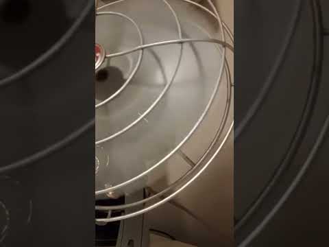 Oscillating fan movement and air sound