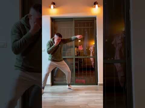 Shadow Boxing Combo - Master the Art of Striking with These Pro Tips