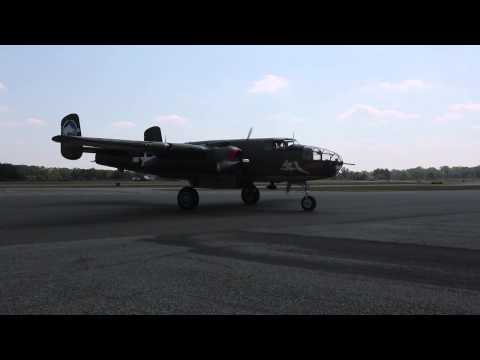 Vintage WWII planes arrive at Morristown Municipal Airport