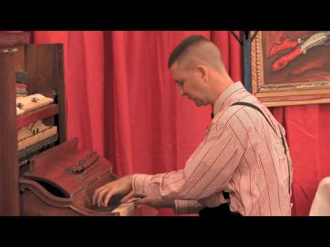 Russell Wilson - Mamanita - Jelly Roll Morton