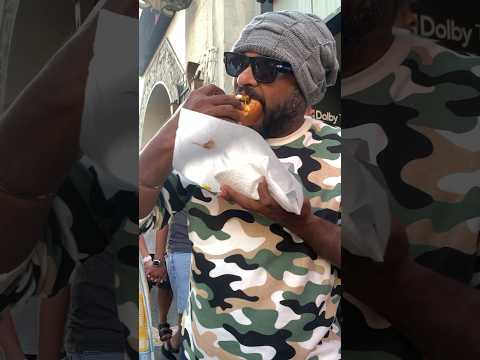 🇺🇸 USA வந்து Hotdog சாப்பிட்டாச்சு #shorts #ytshorts #tamil #foodie #usa