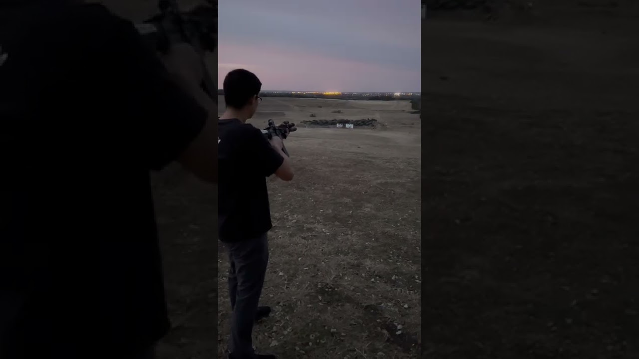 Shooting 556 Tracers
