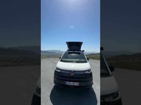 ????Roof tent opening of the VW T7 California