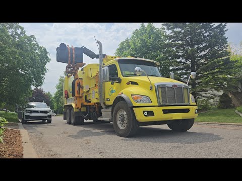 Brand New E360S Peterbilt 548 Labrie automizer