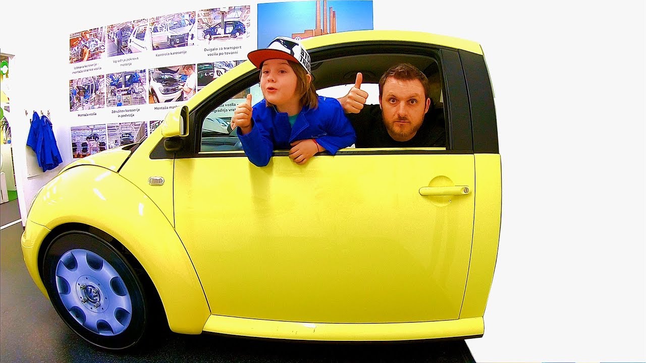 Driving in My Car Song | Ride on Yellow VW Beetle at Children's Museum Pretend Play Mechanic