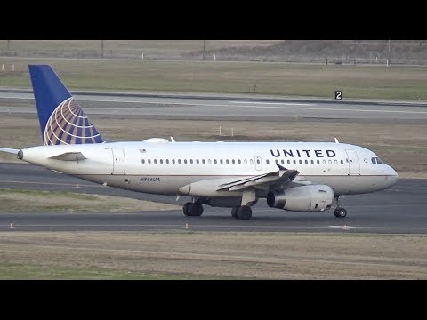 10+ Minutes of Plane Spotting at Sacramento Airport (SMF)