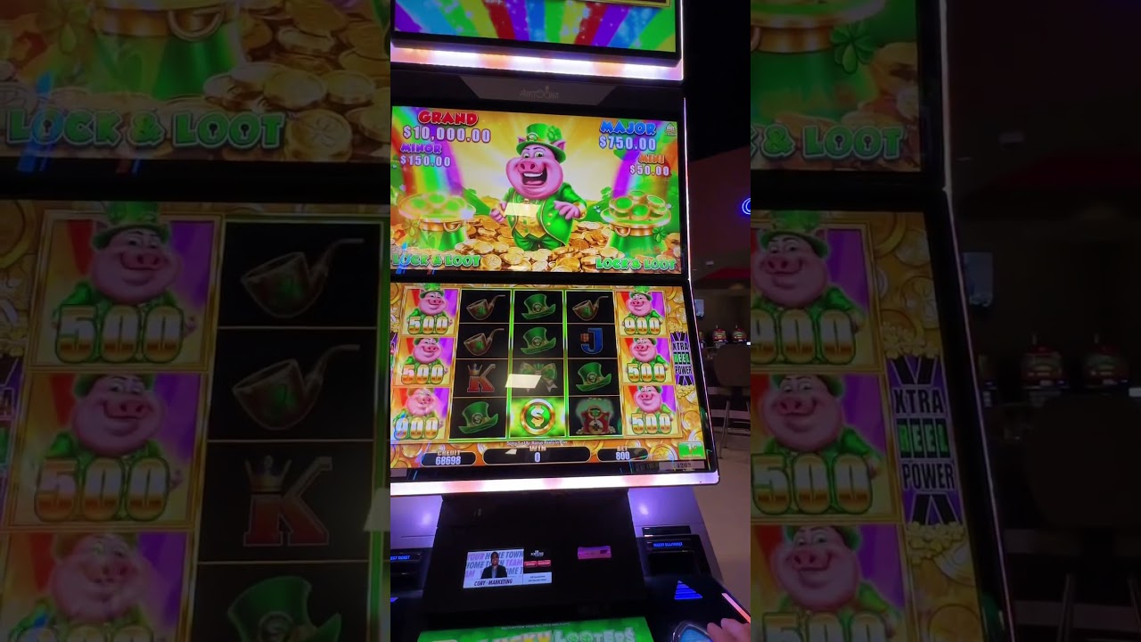 Creepy pig game disappoints! #fyp #trending #casino #slot
