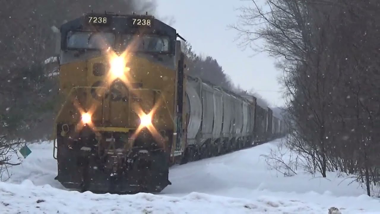 CSX M383 With CSX 7238 in Richland NY...2-13-2026