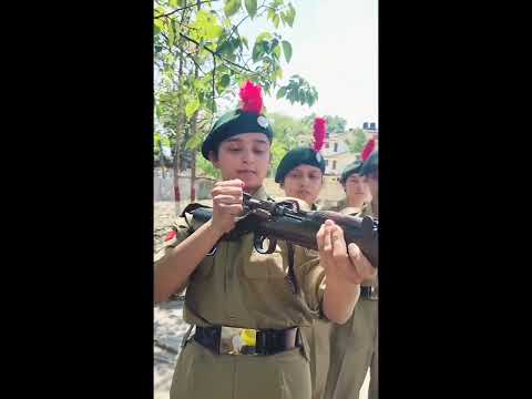 Correct way to push the bolt : NCC Training
