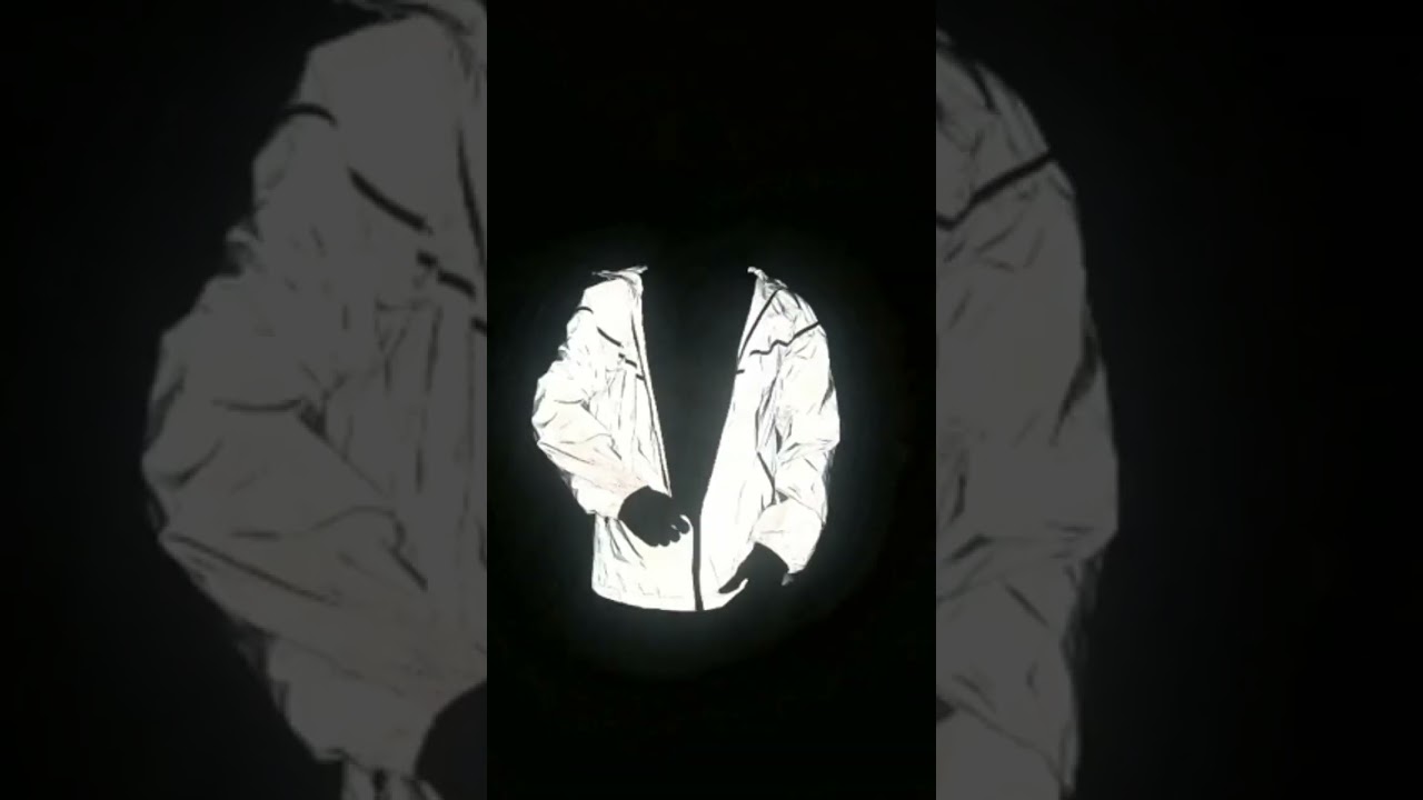 This ultra reflective jacket I can imagine this is a paparazzis worst nightmare