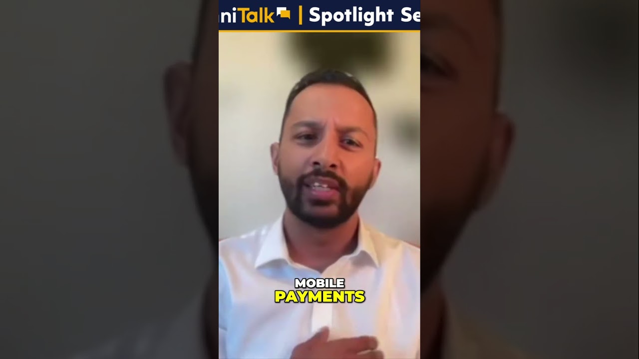 Understanding Barcodes vs. QR Codes: Key Differences Revealed