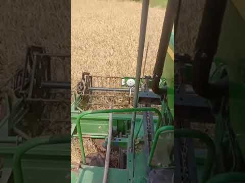 John deere 5075e 4X4