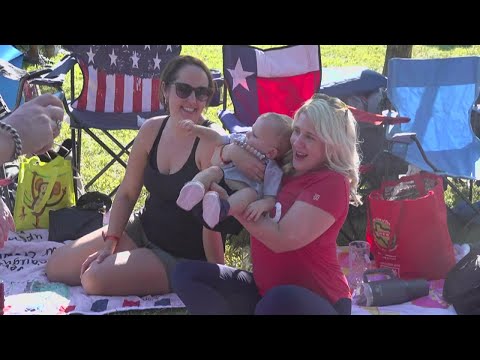 Southeast Texans enjoyed Oktoberfest, Dogtoberfest in downtown Beaumont Saturday