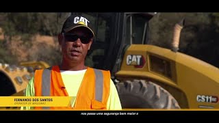 Compactador de Solo Vibratório CS11 GC | Cat | Caterpillar