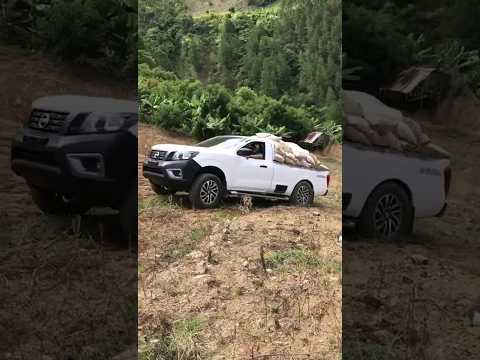 Nissan NP300 Frontier Off-Road 4x4 Panamá #shorts