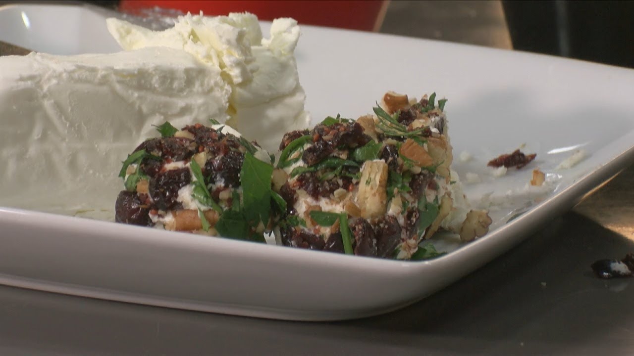 Copy & Taste: Cranberry Pecan Goat Cheese Balls