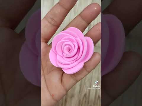 como hacer rosa con fomi facil