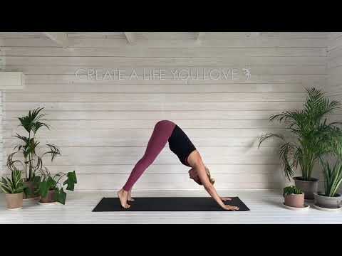 Gentle morning yoga flow with Maura
