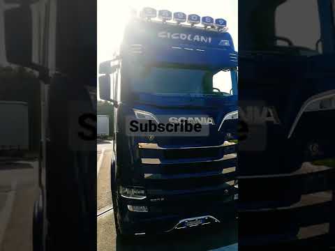 trucks show#590#scania #v8 #teamcicolani#blue#