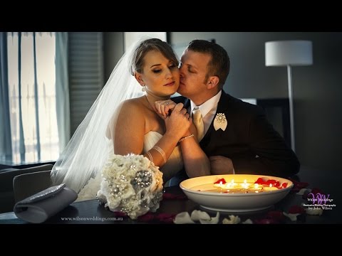 Brisbane wedding photography pricing and packages info | tel: 0419716107 for a chat
