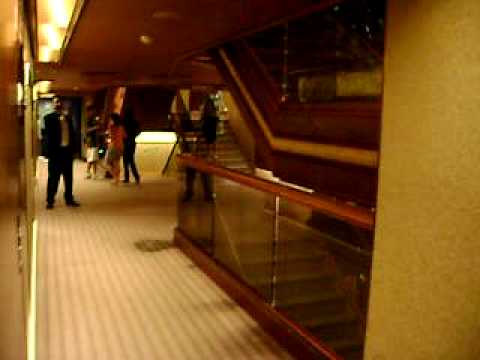 Carnival Paradise Cruise ship sinking "Real Footage"