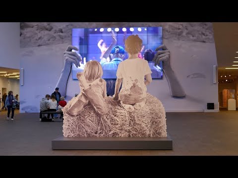 DIS at the de Young: Lauren Boyle