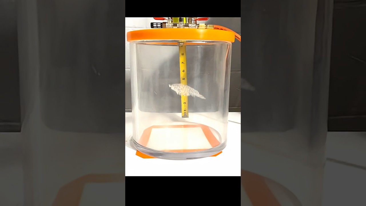 Does a parachute work in a vacuum? #science #experiment #physics