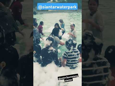 Mandi busa. langganan kental@smkn3pematangsiantar735 siantarwaterpark #siantarwaterpark