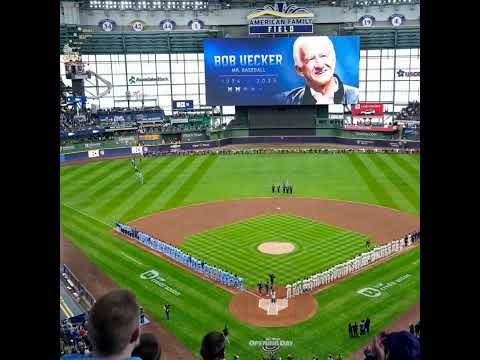Milwaukee Celebrates Bob Uecker: A Tribute to a Legend