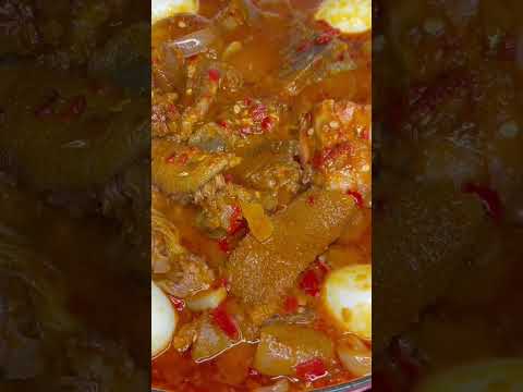 I tried Ofada rice and it was a banger. I have #ghanaianfood #ofadastew #ofadarice #nigerian