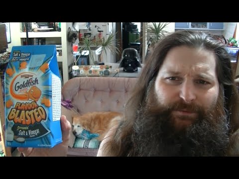 Flavor Blasted Screamin' Salt & Vinegar Pepperidge Farm Goldfish!! A little different. I like them!!
