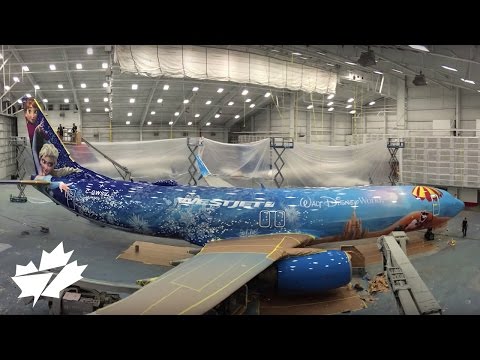 Disney Frozen Airplane - Canadian Airline WestJet Debuts Elsa, Anna ...