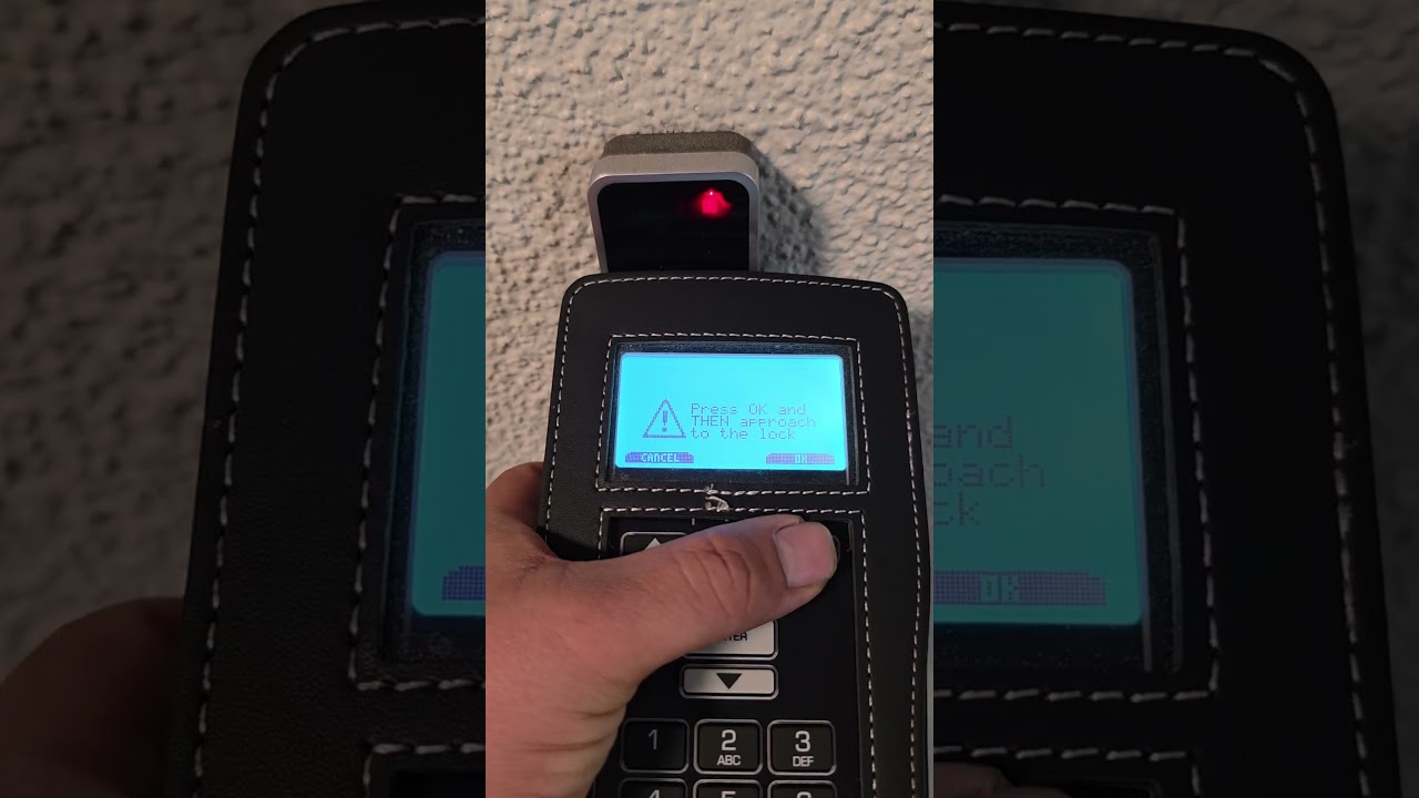M Unit Dormakaba COMM SRK RNSC2 Keyscan Surface Mount Reader Programing Mobile