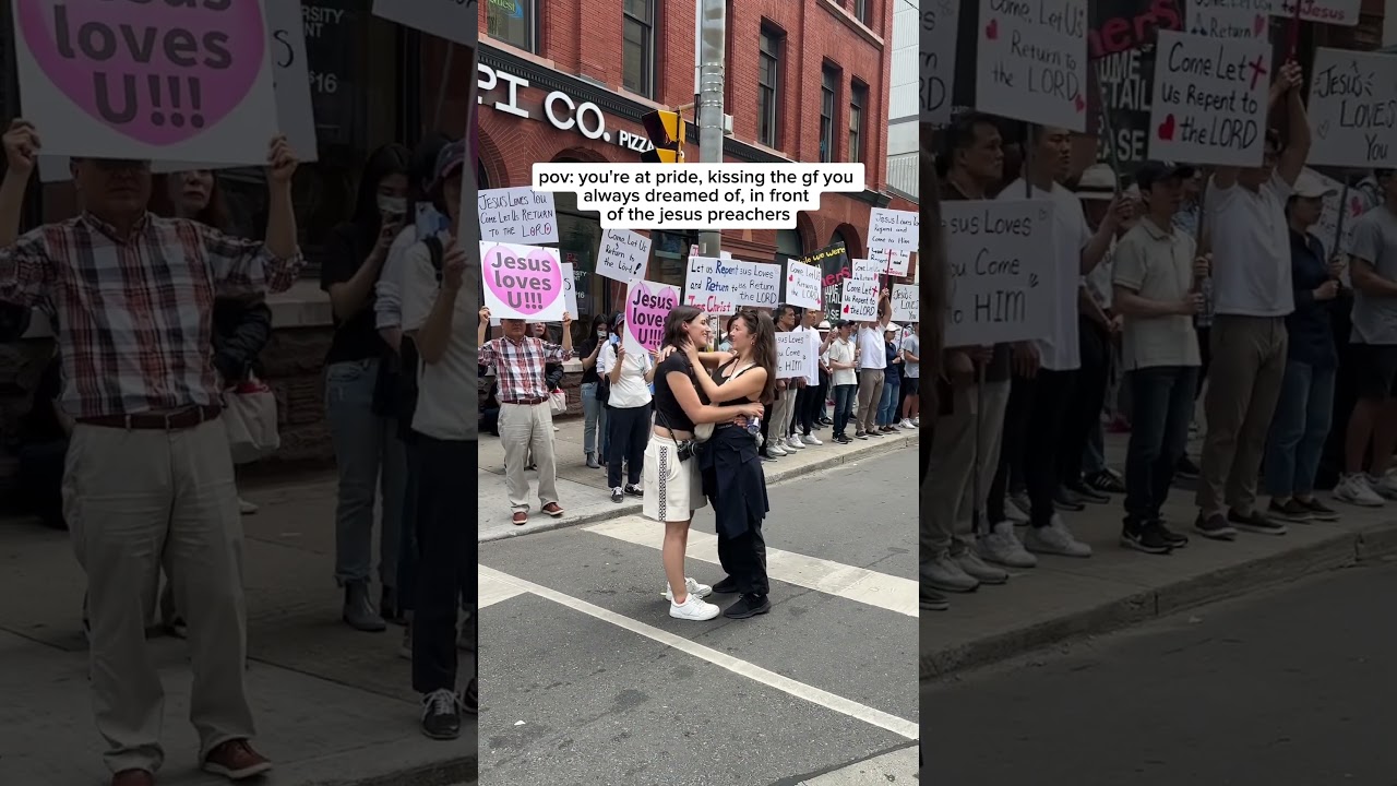 2 GIRLS KISSING IN FRONT OF PRIDE PROTEST🤯🌈