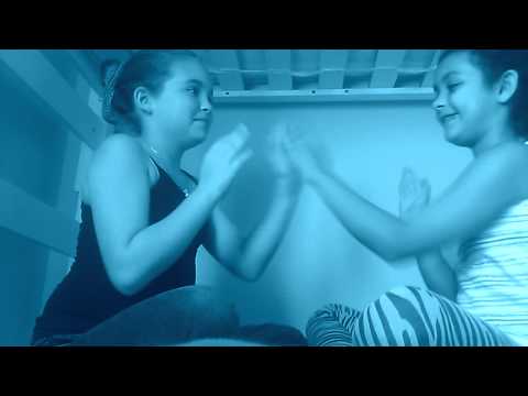 "swing swing" fun hand clapping game