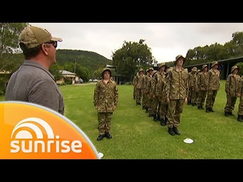 Digital detox bootcamp: the military solution getting kids off devices | Sunrise