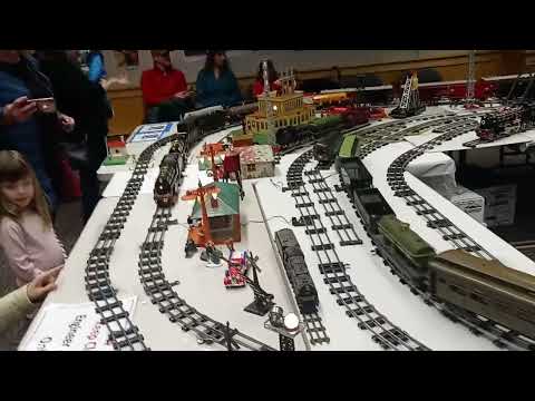 Model Trains at the Deschutes Public Library (Bend, Oregon)