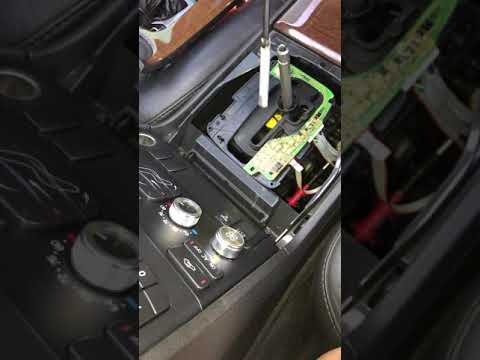 Volvo xc90 How to remove the gear shift lever.