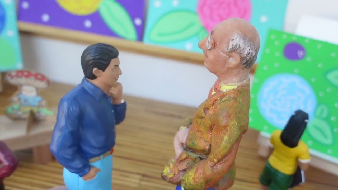 Professor Knestor Shrinks to Visit the Free Little Art Gallery