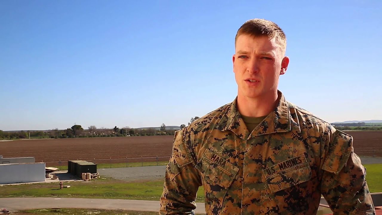 Crisis Response Marines increase capabilities during fast rope training