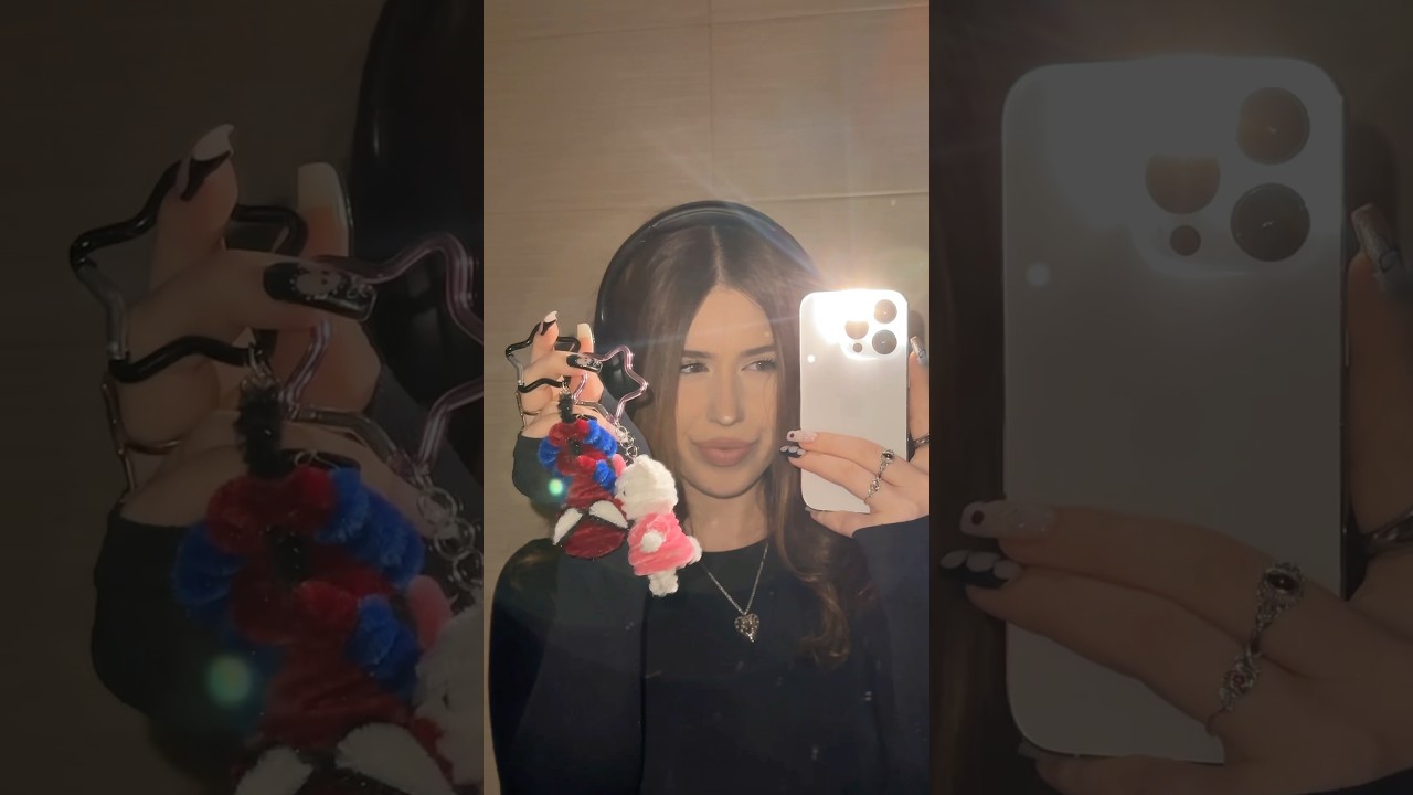 CUTE Valentine’s GIFT Idea DIY Hello KITTY And SPIDERMAN Kiss KEYCHAIN