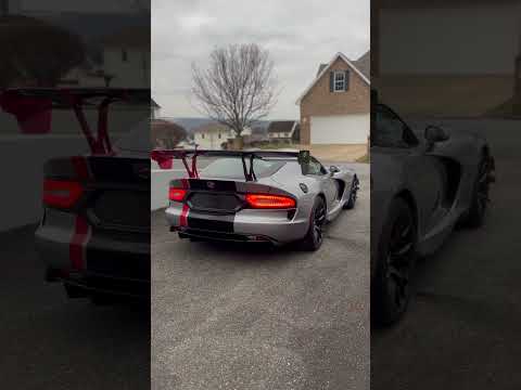 Billet Silver Metallic 2017 Dodge Viper ACR Extreme