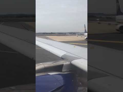 An EXTREMELY long taxi at Rome FCO Airport
