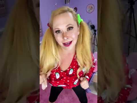 ❤️Comment a Word that Rhymes with Tree❤️ #comediansoftiktok #pamelapumpkinholidayworkout