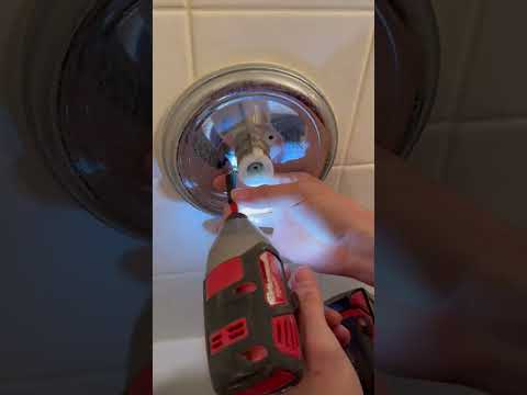 Home Renovation HOW-TO: Removing Shower Fixtures