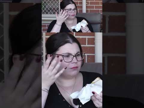 Bunnings Snag Australian Foods #food #travel #shorts