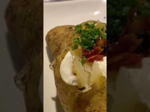 Carnival Sunshine | Fahrenheit 555 Steakhouse #carnivalcruise #carnivalsunshine #foodie