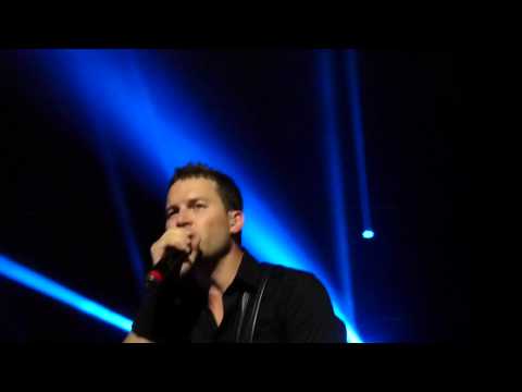 Nickelback - Figured You Out / live - Ryan singing (HMH Amsterdam 09.09.2012)